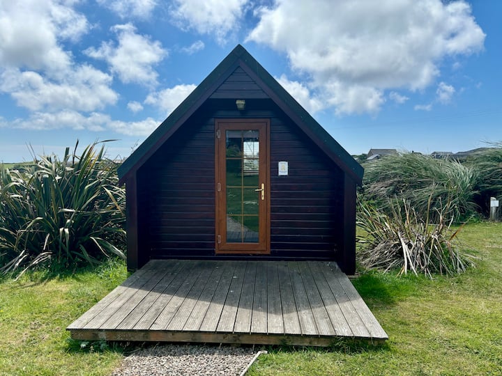 Brown 4bed Basic Camping Pod - Nanjizal Beach