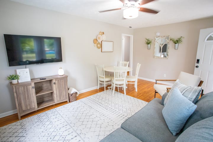 Bluebell - Cozy 3bd Updated Home - Lincoln, NE