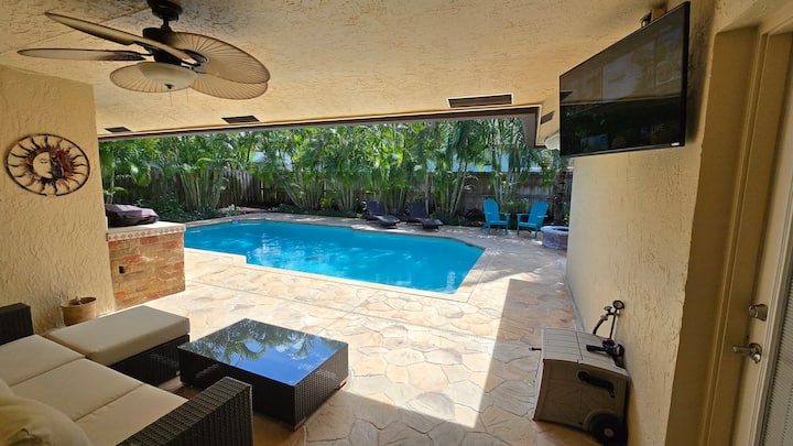 Spanish River Hideaway - Boca Raton, FL