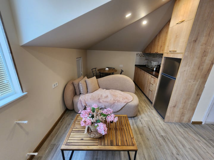 Ketevan - 2 Bedroom - 4nd Floor - Batumi