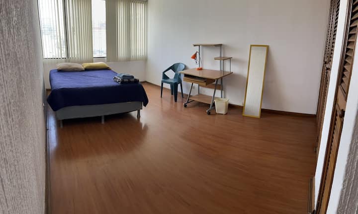 Habitación Doble En Zona 10 - 瓜地馬拉