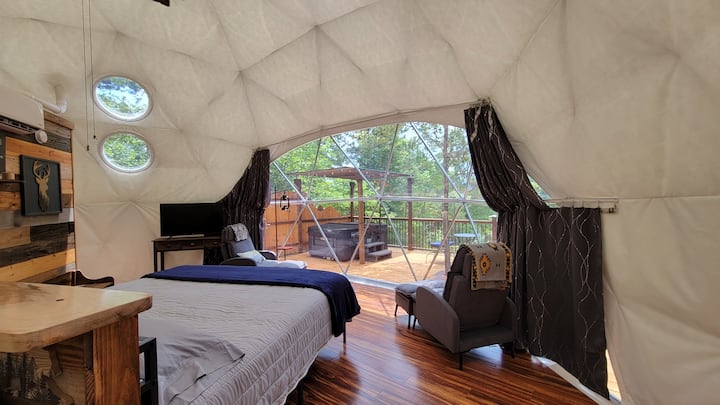 Sweet Mountain Dome - Jasper, AR