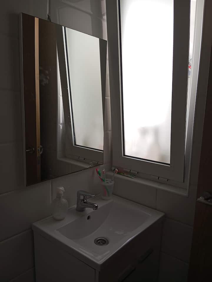 Habitación Ambiente Familiar
Alquilo - Benicàssim