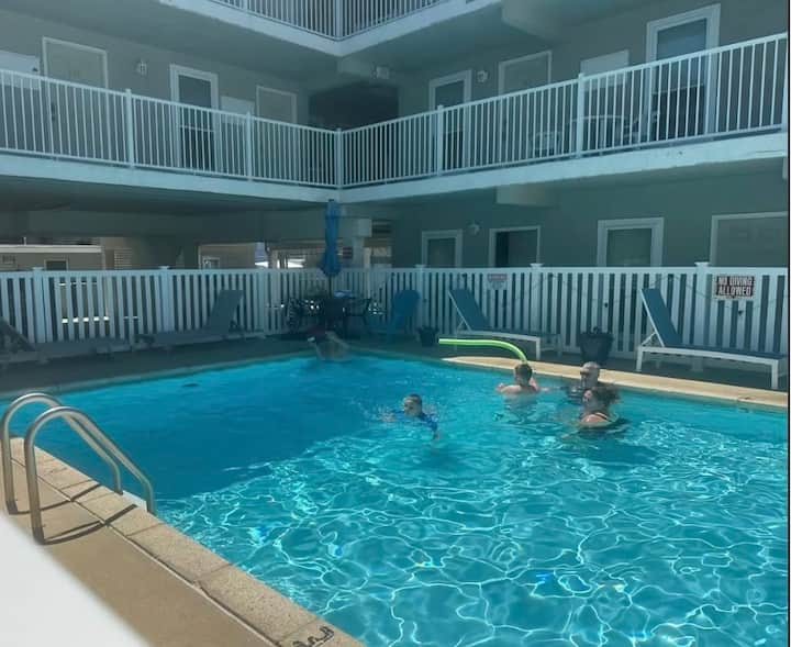 Wildwood Nj 
Beach Block Condo - Wildwood, NJ