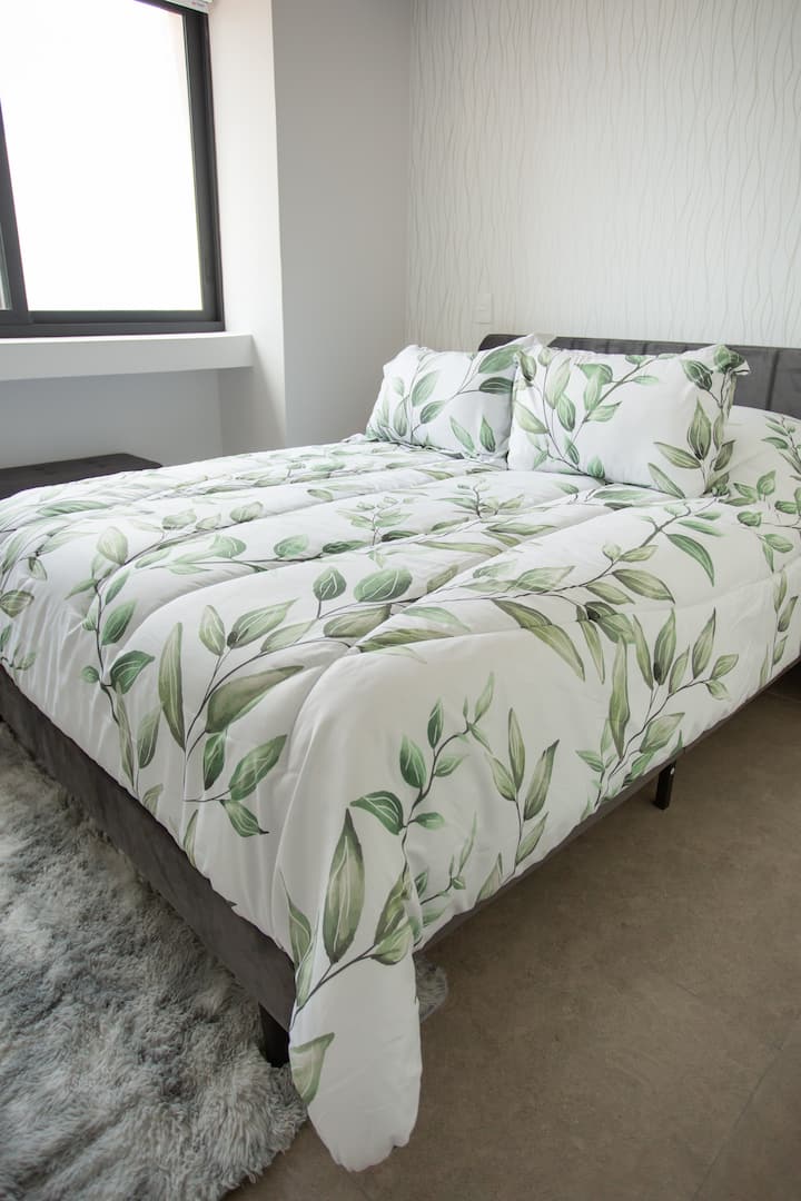 Mr. W | Charming Lafayette Apartment - Guadalajara