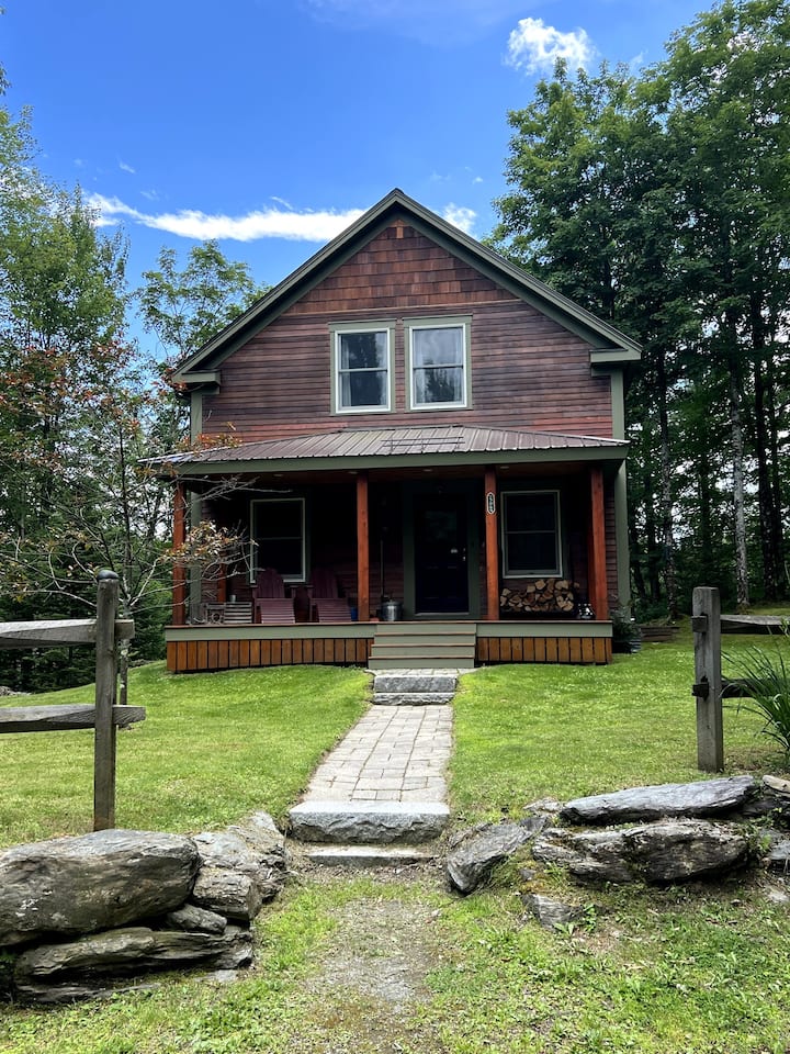 Sterling Valley New Englander - Stowe, VT