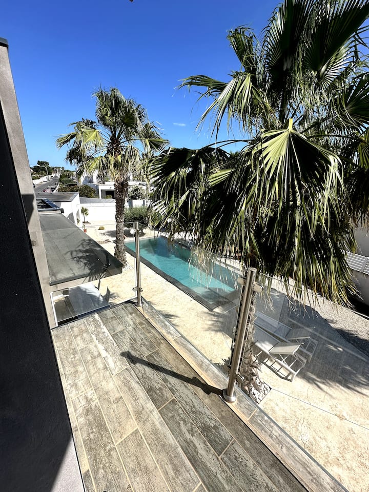 Chambre A Louer Dans Villa - Agde