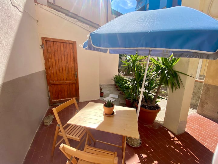 “La Casina Di Anna” In Centro - Follonica