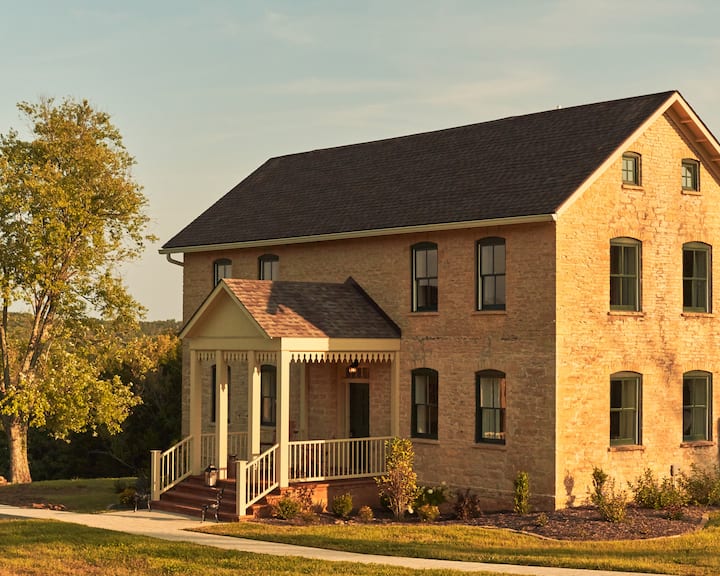 Steeple View Manor - New Haven, MO