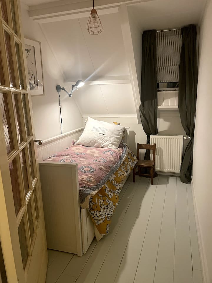 Cosy Room In Zutphen (Women Only) - Zutphen