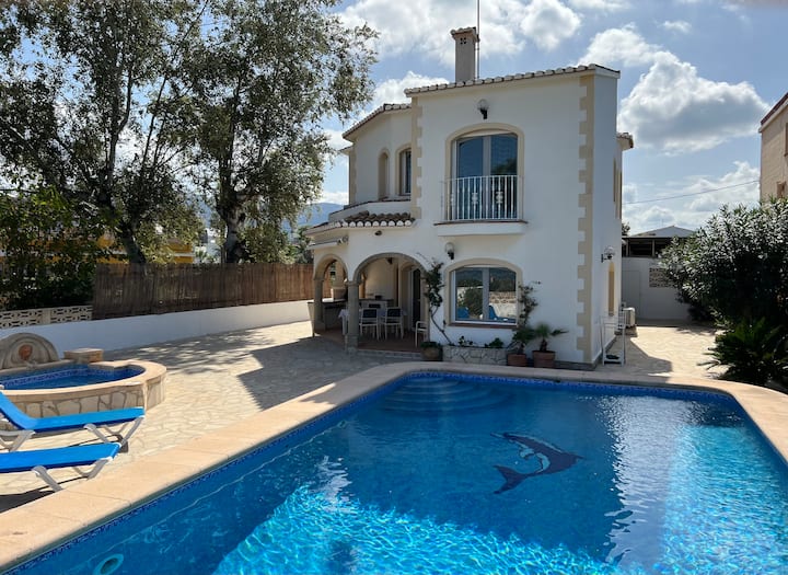 Chalet En La Playa Piscina Privada - Holavivienda - Dénia