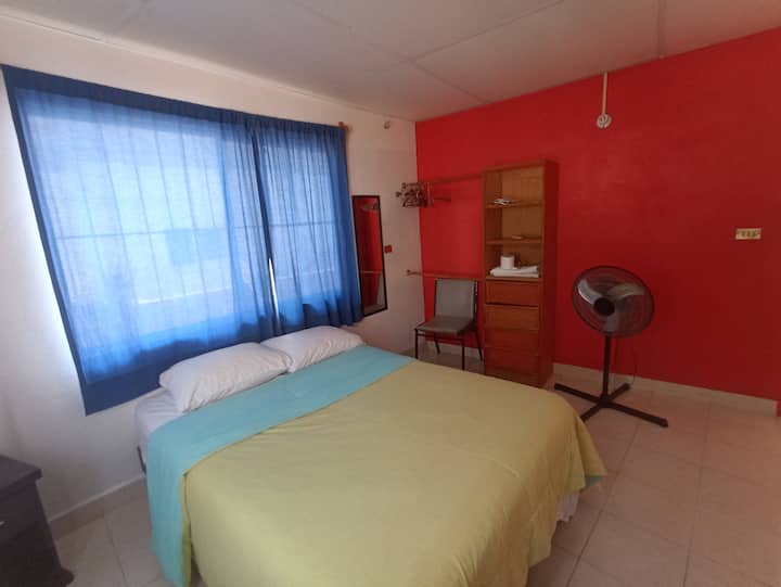 Económico, Súper Equipado Y Amplio. - Villahermosa, Mexico