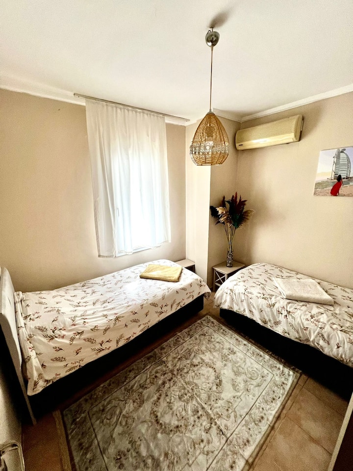1+1 Barlar Sokağın Içerisinde - Bodrum