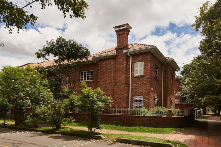 Suite Colonial | Teusaquillo | Comfort Stay - Bogota