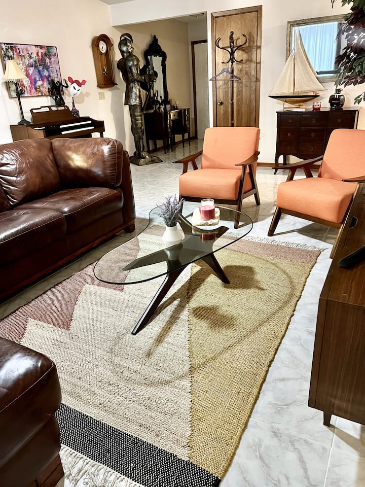 Alamo City Retreat By Sea World - Helotes, TX