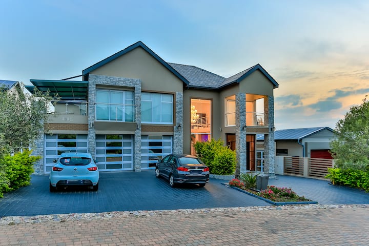 Ultra Modern House - Midrand