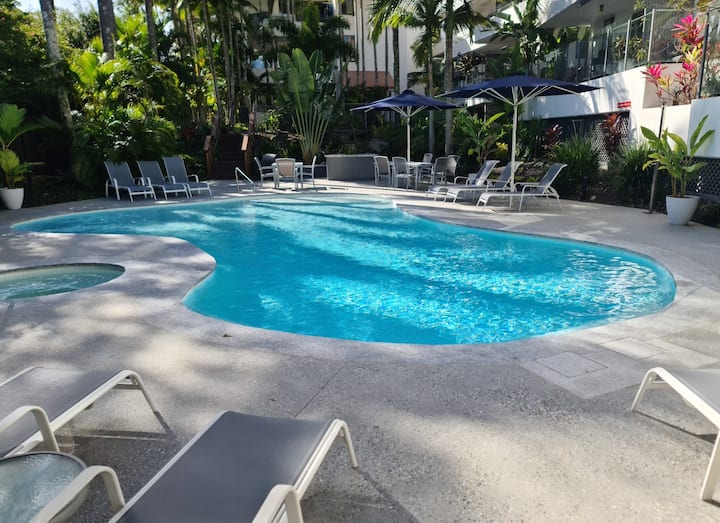 Noosa Resort Ground-floor Poolside - Noosa Heads