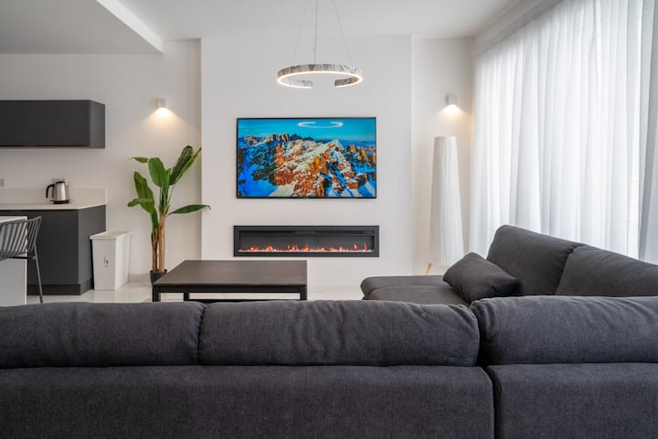 Island Escape Heart Of St, Julian’s, Paceville - Malte