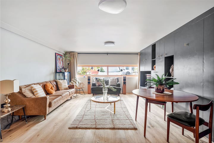 Cosy Flat, Away From Hustle And Bustle - London