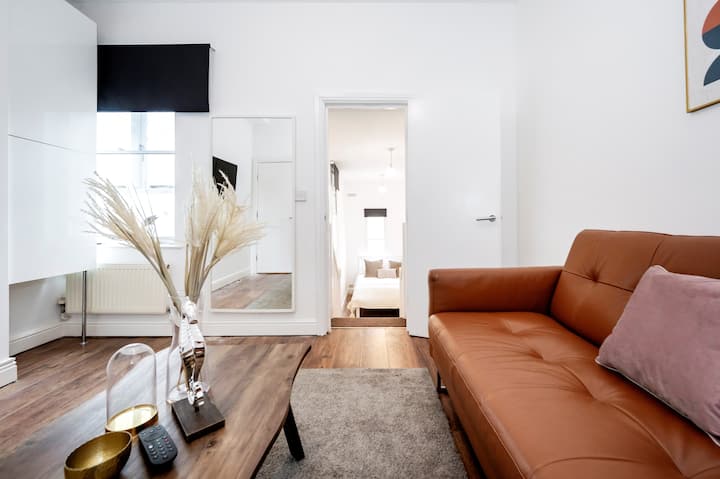 Beautiful Flat Near The Center 11 Minute By Tube - Crystal Palace - London