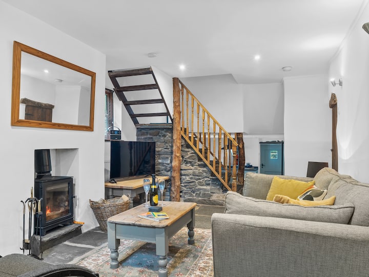 Renovated Cottage Near Beautiful Coniston Water - Coniston