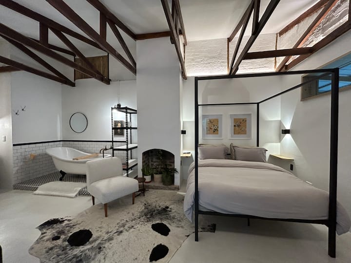 Milk & Honey - Plettenberg Bay