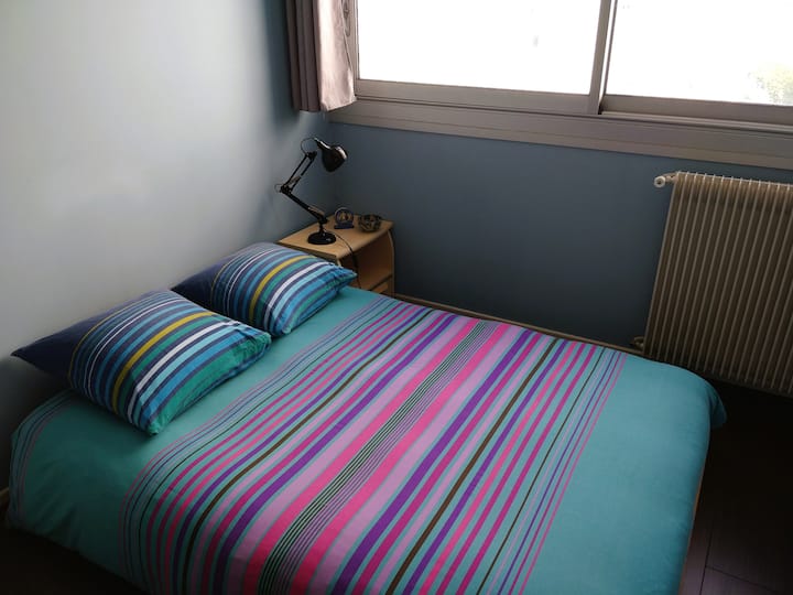 Chambre Au 28e Ciel - Paris