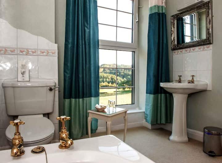 Doubleroom Lake View Private Bathroom Not En-suite - Windermere