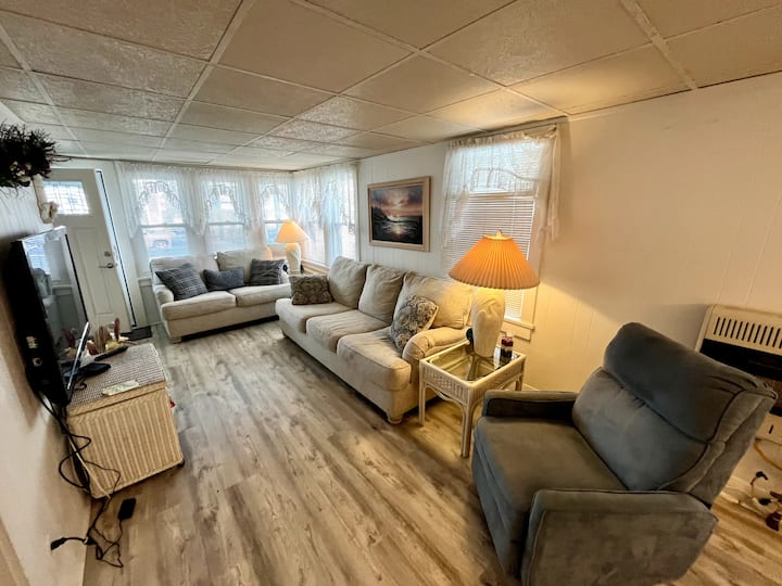 Beach And Boards First Floor Condo - Wildwood, NJ
