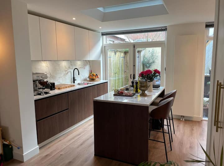 Stylish 1900s Utrecht Townhouse - Utrecht