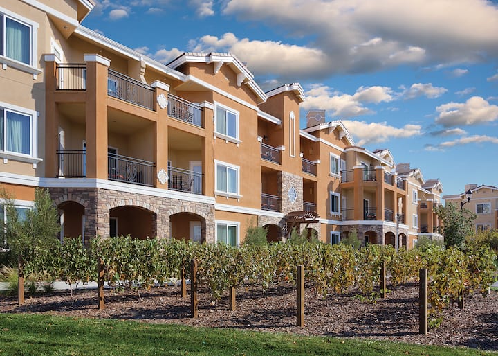 Condo In The Wine Country - Napa, CA