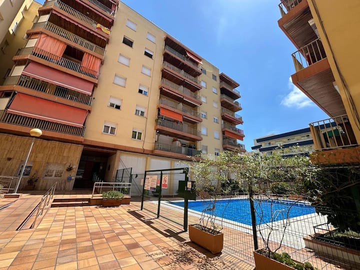 Precioso Apartamento Con Piscina Cerca De La Playa - Lloret de Mar
