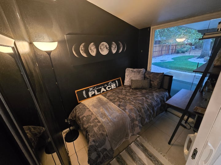 Charming & Peaceful Stay. Central In Sac. Rm #4 - Sacramento, CA