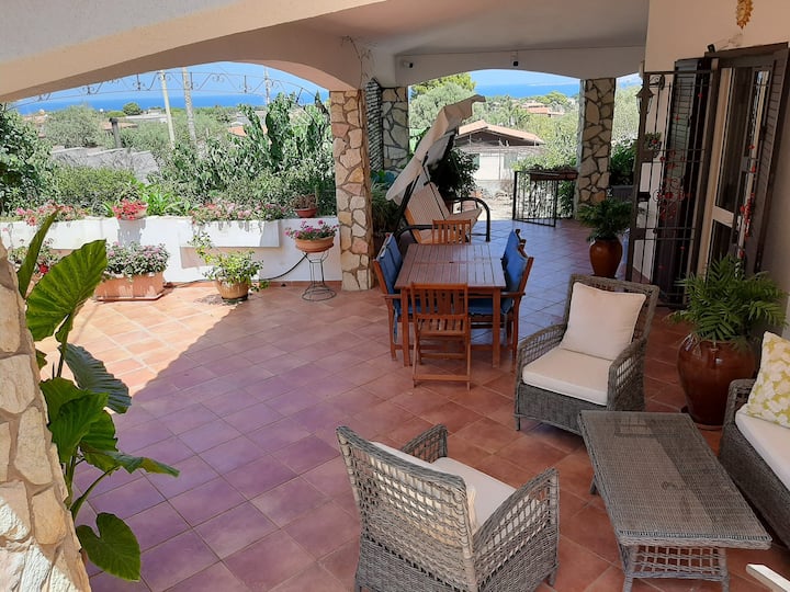 Casa Vacanze Anthea Carini - Terrasini