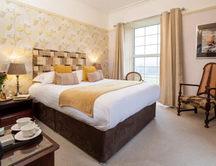 Double Room With En-suite - Windermere