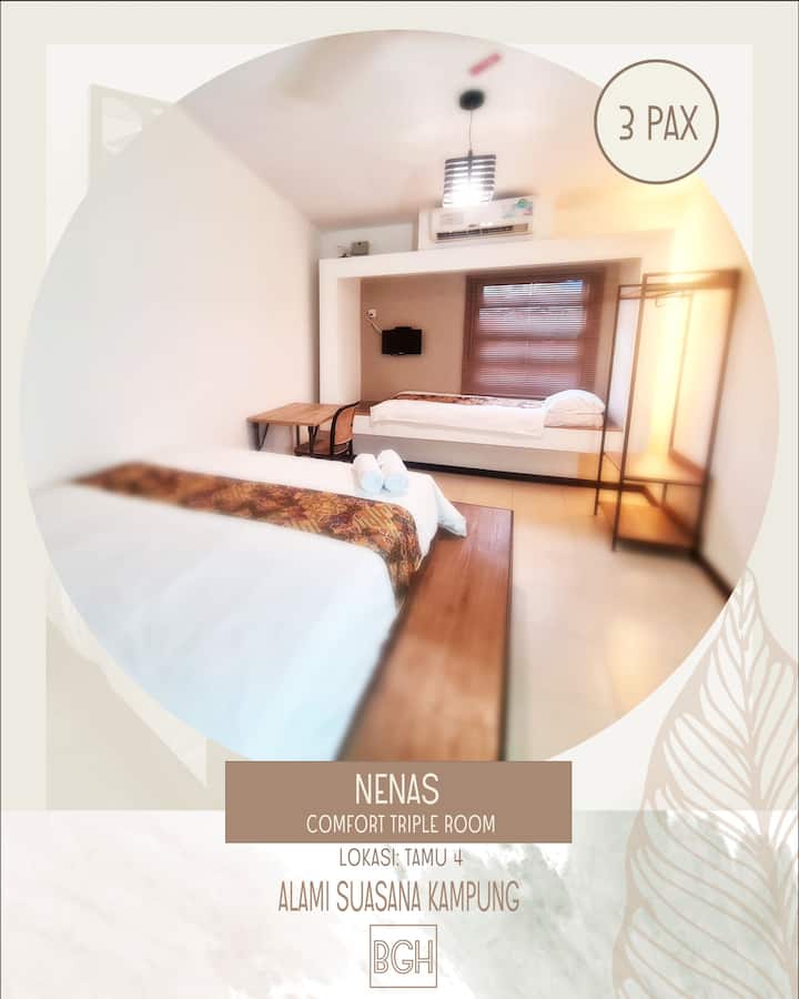 Triple Studio With Pool In Bangi - Bangi