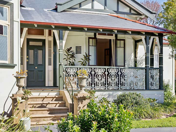 The Rosary Rooms - Gardenia - Grafton