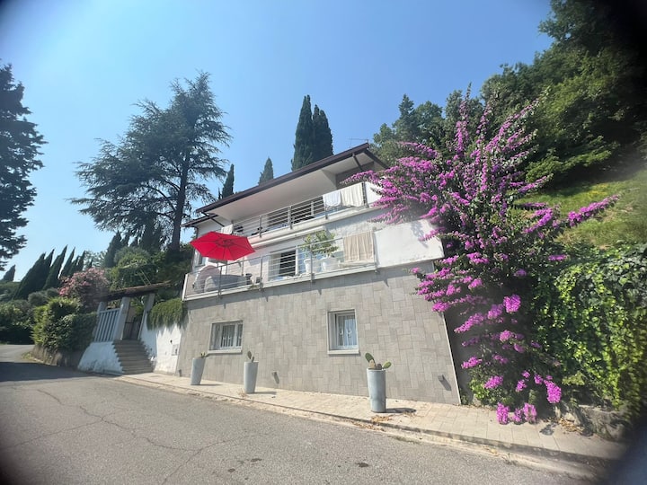 Serene Lake Garda Escape - Gardone Riviera