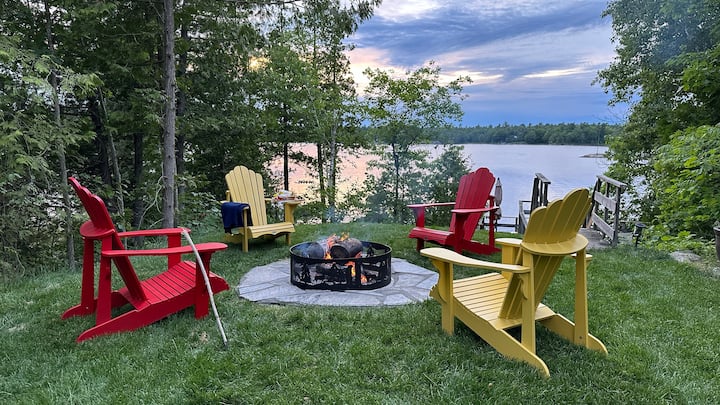 Firefly Lane - Ontario