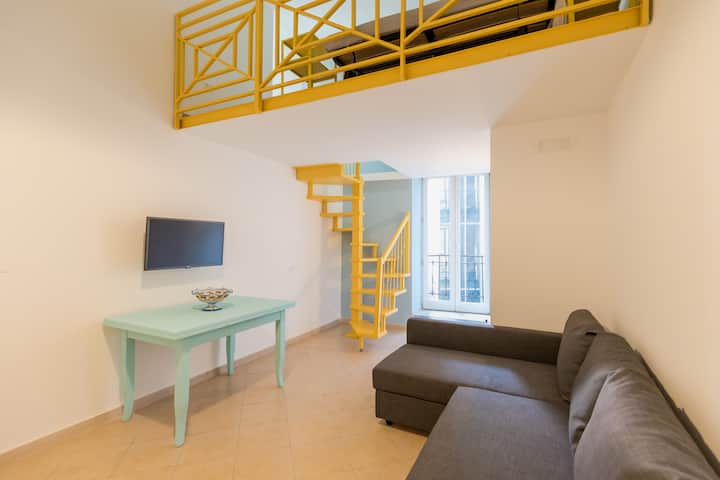 Colored House2near Corso Umberto - Naples