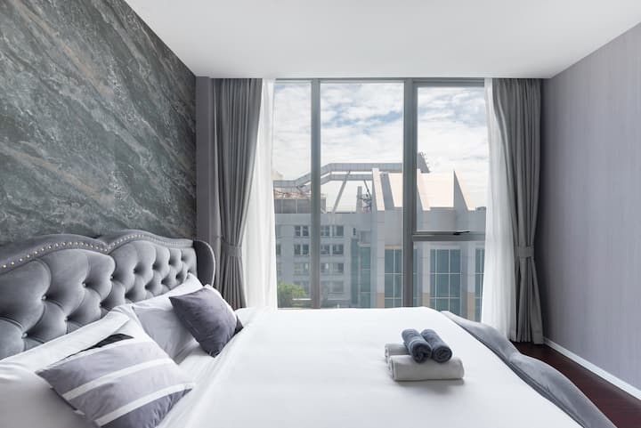 32f - Contemporary High Altitude Apartment - Bangkok