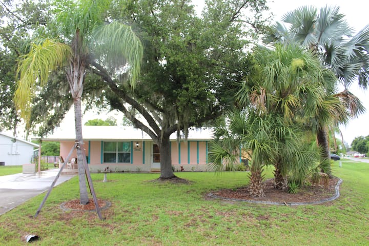 Sweet Serenity Florida Style - Port Charlotte, FL