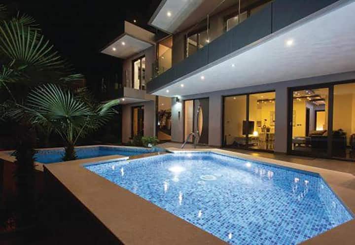 Apartments Marjanovic A2+2 - Opatija