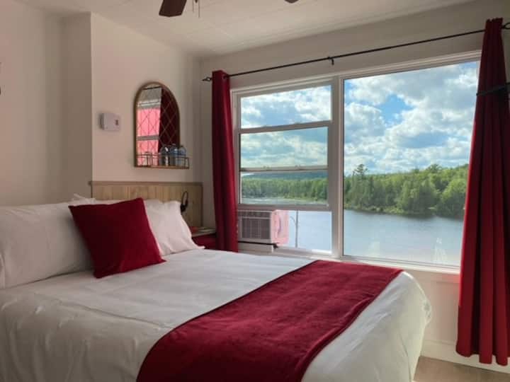 Chambre Avec Vue Sur Le Lac - Saint-Hippolyte