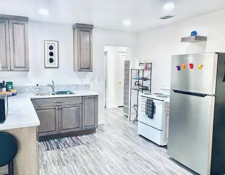 Relax & Unwind - Newly Remodeled - Farmington, NM