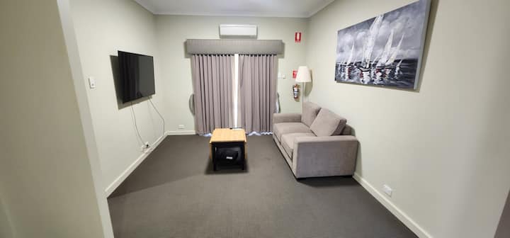 Unit 18 Sanctuary Resort Strata - Bunbury