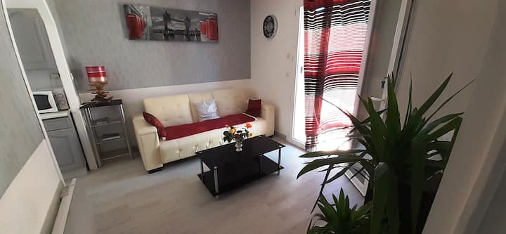 Appartement De 50m2 Bien éQuipé Terrasse éQuipé - Valensole