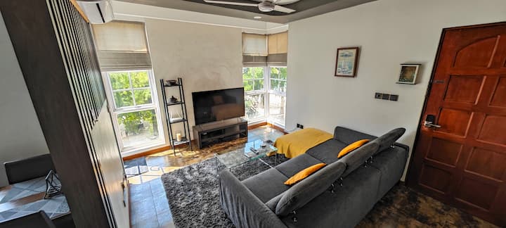 Adora Homes (Beachfront 1br Apartment) 2nd Floor - Maldives