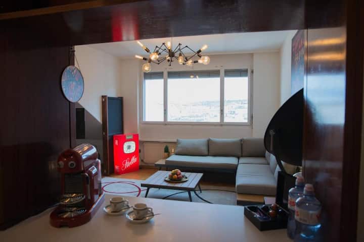 Jet View Paradise Suite - Genève
