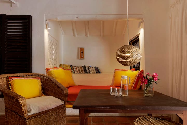 Cozy Cottage For Two - Second Row From Diani Beach - Diani Beach